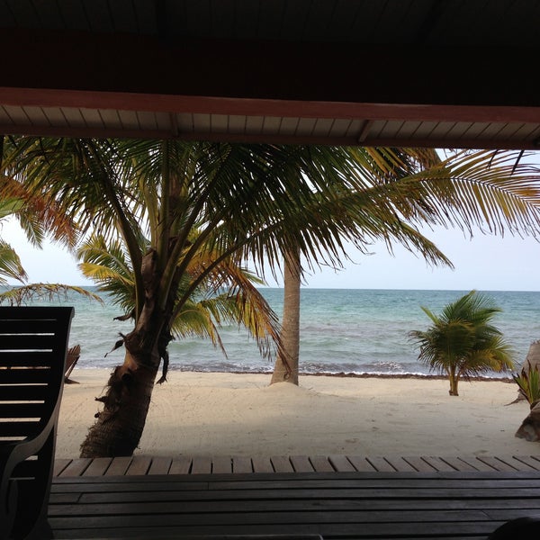 Roberts Grove Seaside Restaurant and Bar - Caribbean Sea - 2 tips