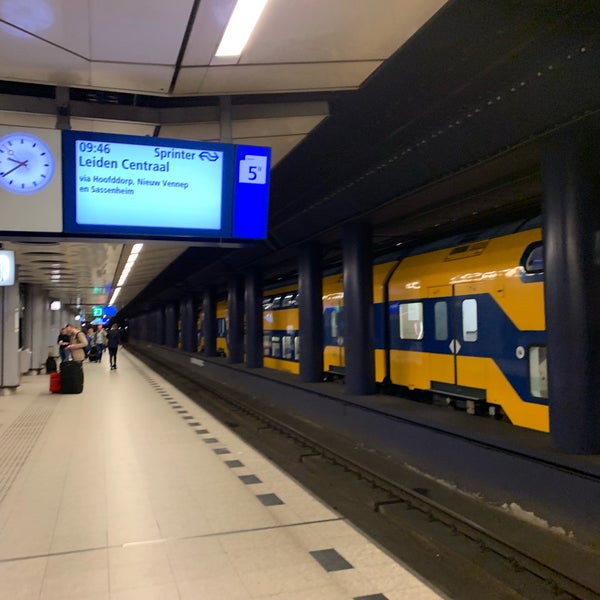 Photos at Station Schiphol Airport - 104 tips from 34061 visitors