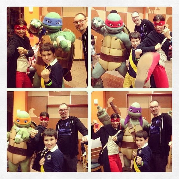 Photos at Nickelodeon Suites Resort Nicktoons Café (Now Closed ...