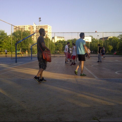 Teren Baschet - Basketball Court in Bucureşti