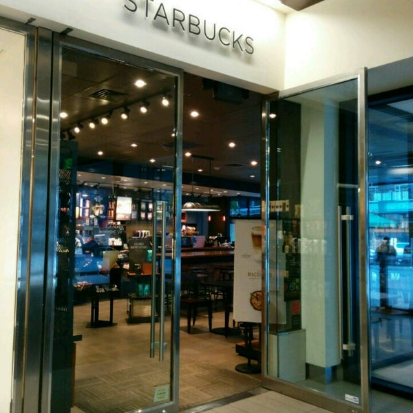 Starbucks - 555 SW Oak St