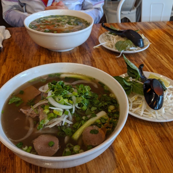 Bambuza Vietnam Bistro - Vietnamese Restaurant