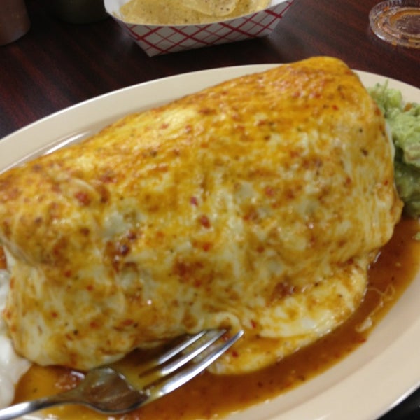Los 3 Burritos - 8005 183rd St