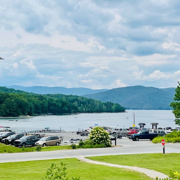 Lake Jocassee - Lake