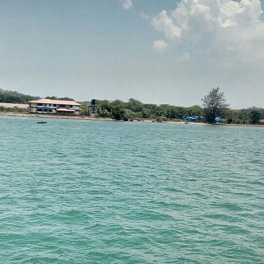 Pantai Mempakul - Kampong Menumbok, Sabah