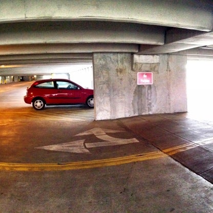 Stadium Drive Parking Garage - 3 tips from 347 visitors