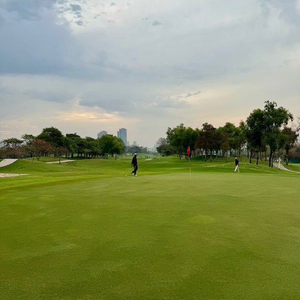 JAYPEE GREENS GOLF & SPA RESORT - Hotel in Greater Noida