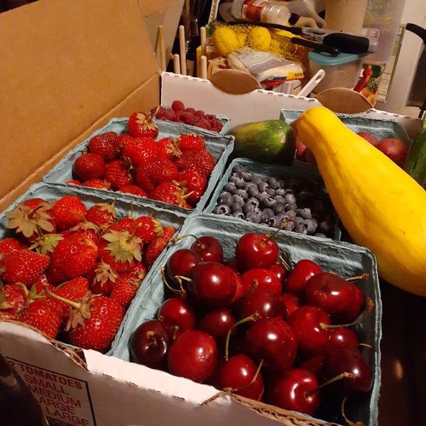 Patterson Fruit Farm - 11414 Caves Rd