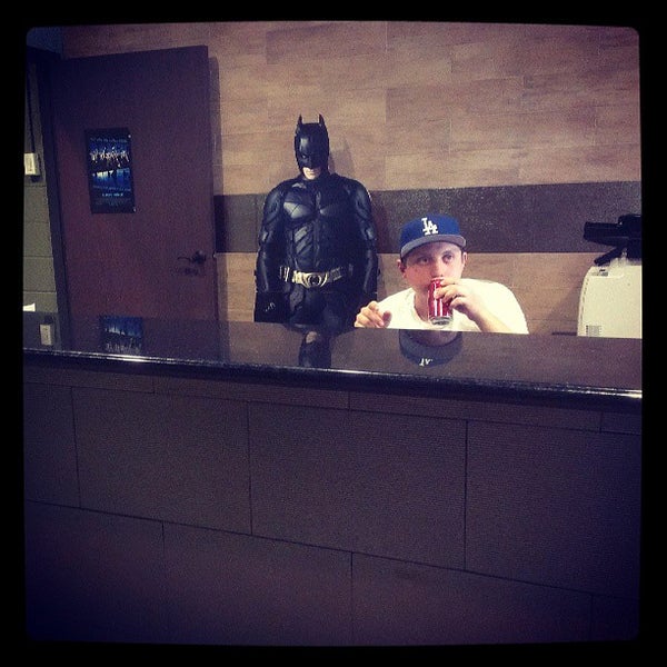 Roundabout Entertainment (Now Closed) - Arts and Entertainment in Burbank