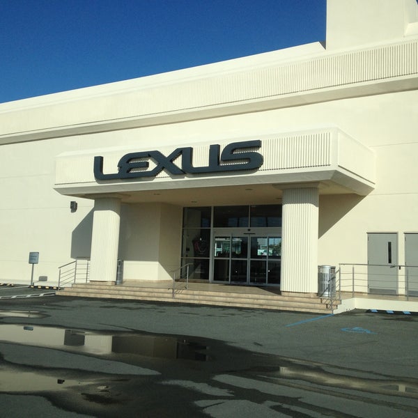 Lexus De San Juan