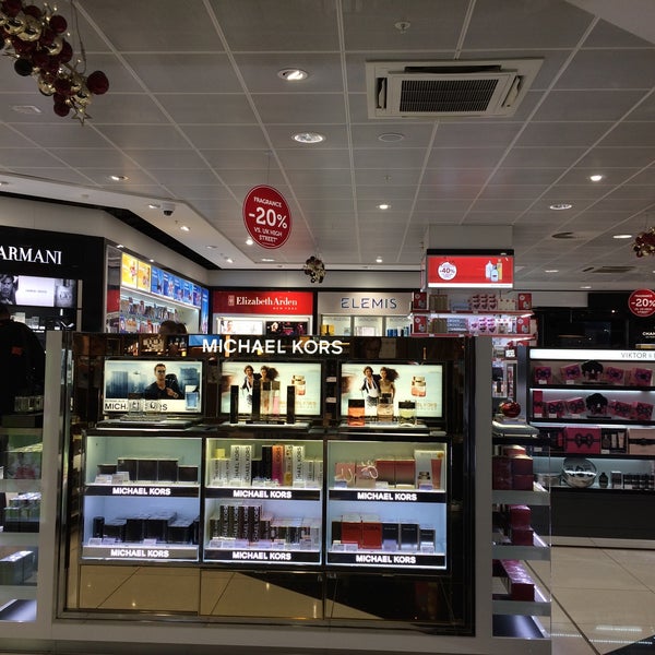 World Duty Free - Departure Lounge