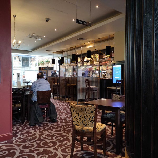 Montgomery's Tower (Wetherspoon) - 13 tips from 385 visitors