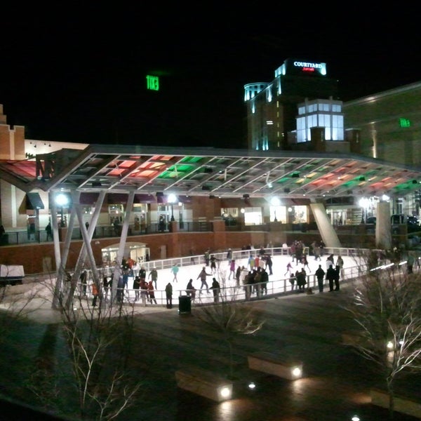 Silver Spring Ice Rink at Veterans Plaza - 8523 Fenton Street