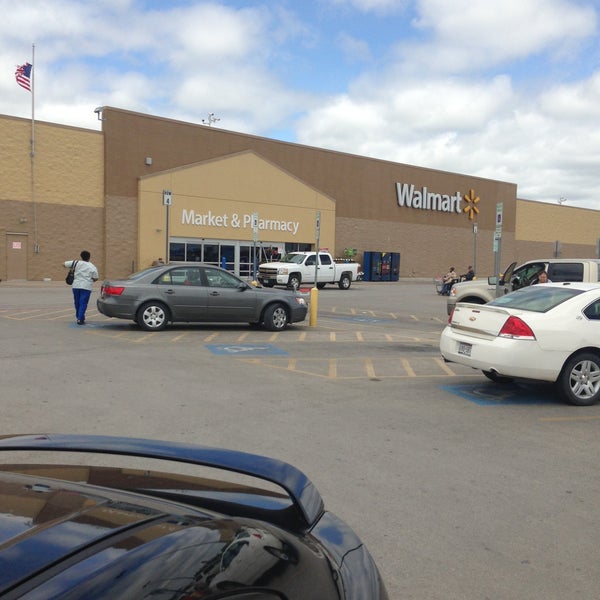 Walmart Supercenter - 1341 Highway 287 N