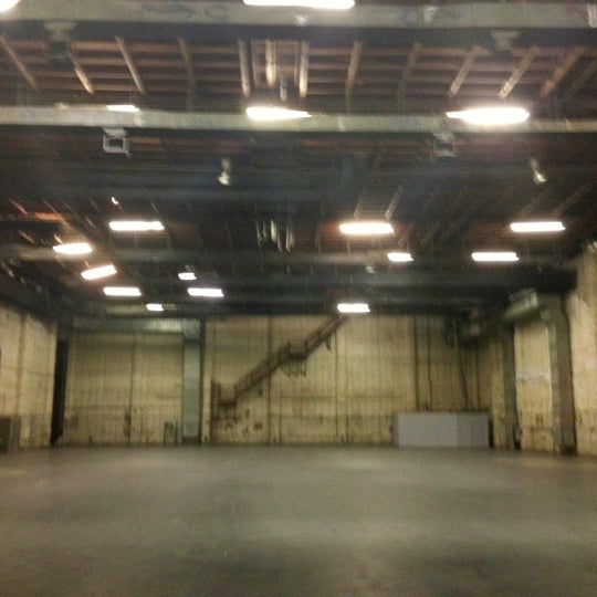 Red Studios - Central Hollywood - 846 N Cahuenga Blvd