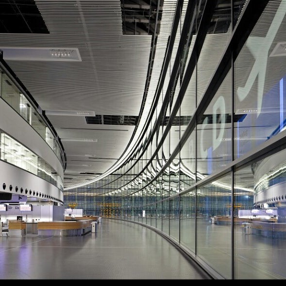 Vienna International Airport (VIE) - Airport