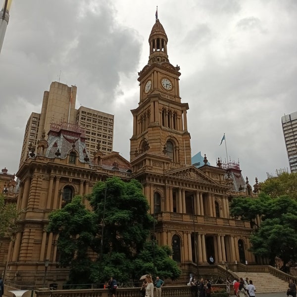 Sydney Town Hall - City Hall in Central Business District