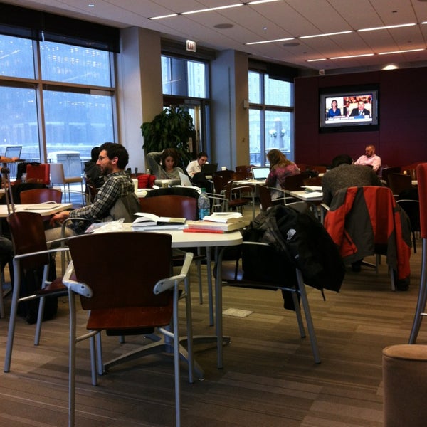 Gleacher Center Bookstore - College Bookstore in Streeterville