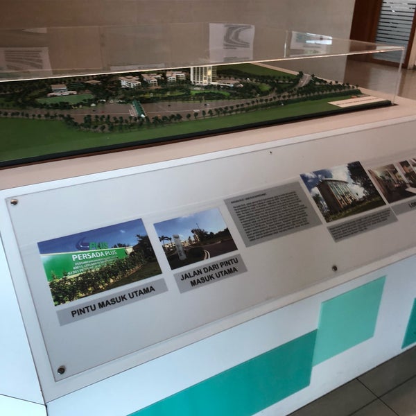 Photos at Persada PLUS - KM15 Persimpangan Bertingkat Subang