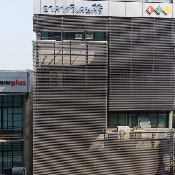 Starship Entertainment Building