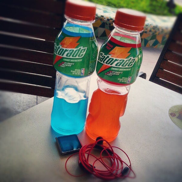 Photos at Serendra Basketball Court - Fort Bonifacio - 2 tips from 106 ...