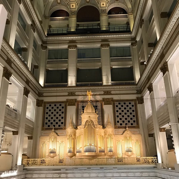 Wanamaker Building - Avenue of the Arts South - 100 E Penn Sq