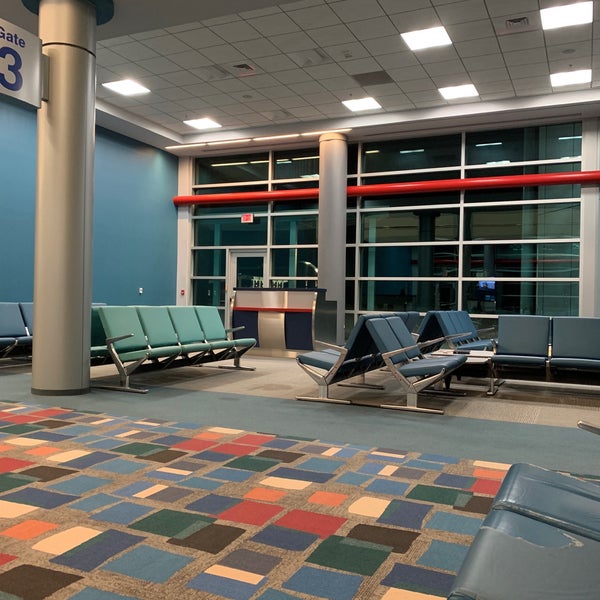 Photos at Florence Regional Airport (FLO) - 34 tips