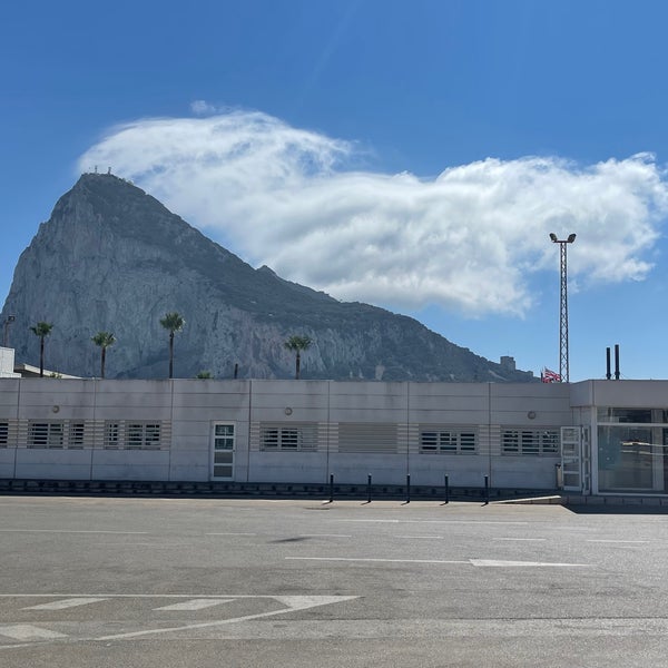 Photos at Gibraltar/Spain Border Crossing - 35 tips