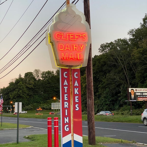 Cliff's Homemade Ice Cream - Ice Cream Parlor