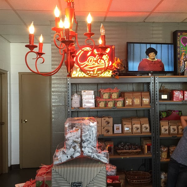 Colts Chocolates - Dessert Shop