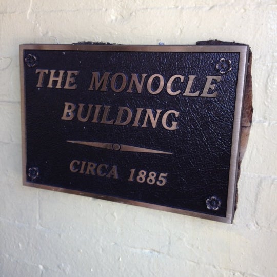 The Monocle - American Restaurant in Washington DC