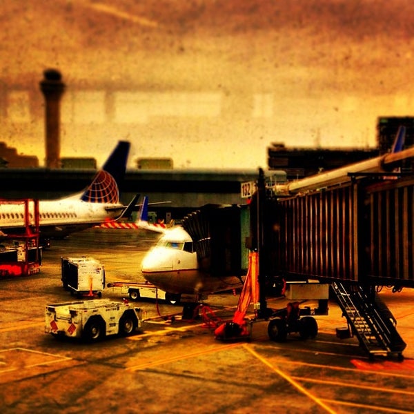 Photos at Gate C132 - Newark Airport and Port Newark - Terminal C3
