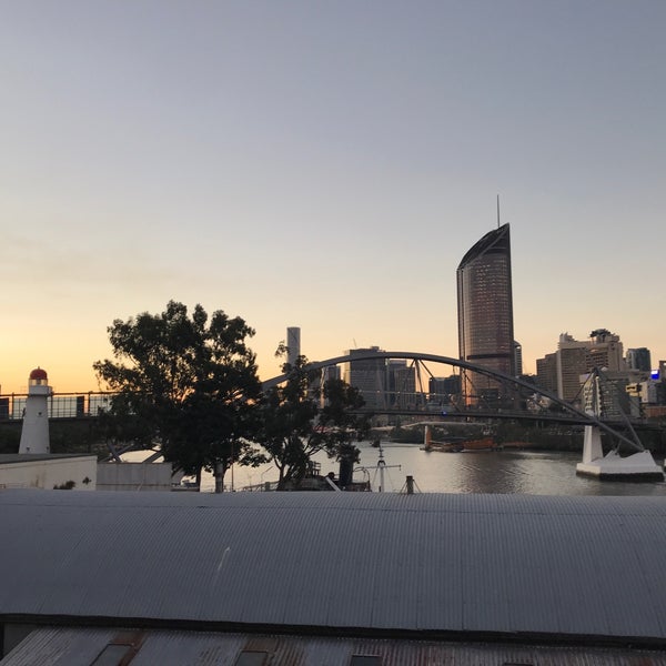 South Bank - Kangaroo Point River Walk