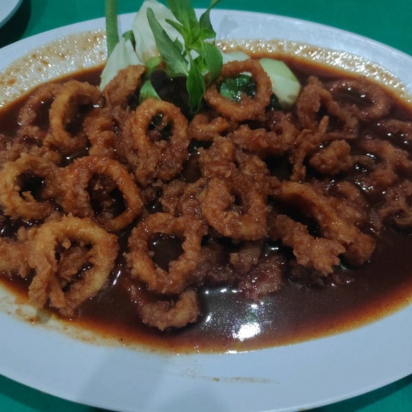 Sari Laut cak Tris - Fish and Chips Shop