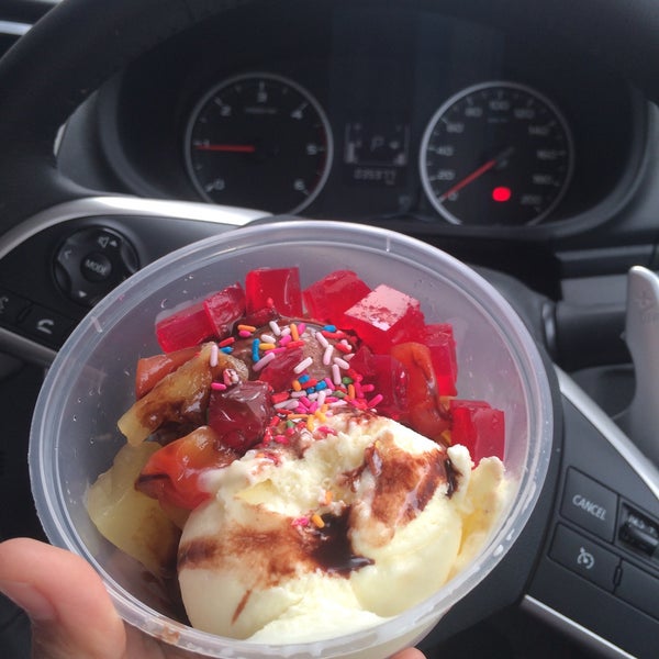 Sun Two Restaurant - Light Rail Station in Tanah Merah