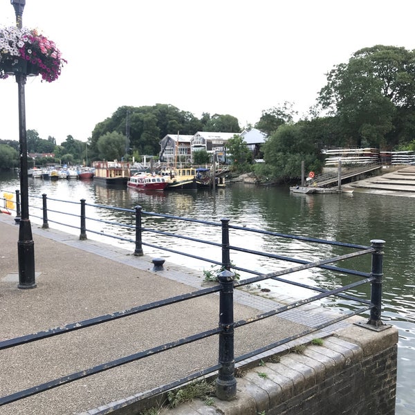 The Barmy Arms - Twickenham - The Embankment