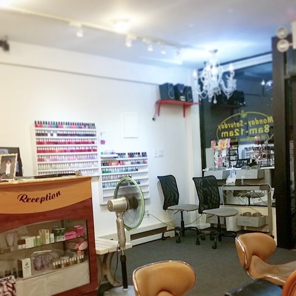 Foxy Nails & Spa - Nail Salon