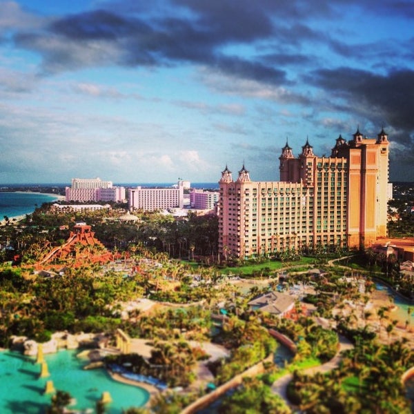 Paradise Island - Island in Paradise Island