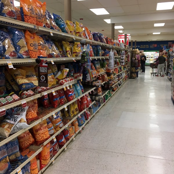 Giant Eagle Supermarket - Supermarket in Richfield