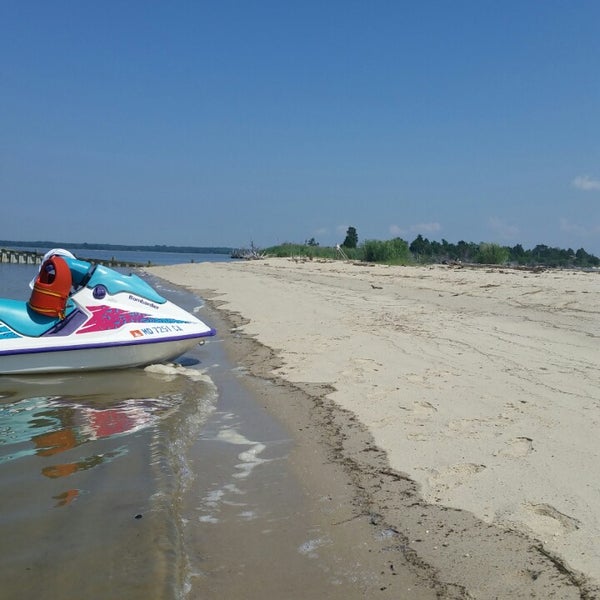 Shark's Tooth Island (Hollis Island) - 3 tips