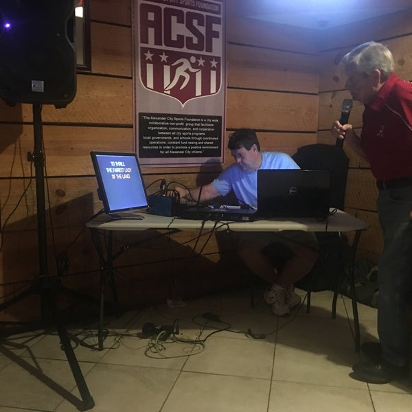 Photos at JR's Sports Bar & Grill - American Restaurant in Alexander City