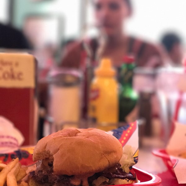 Johnny J's - 19 tips