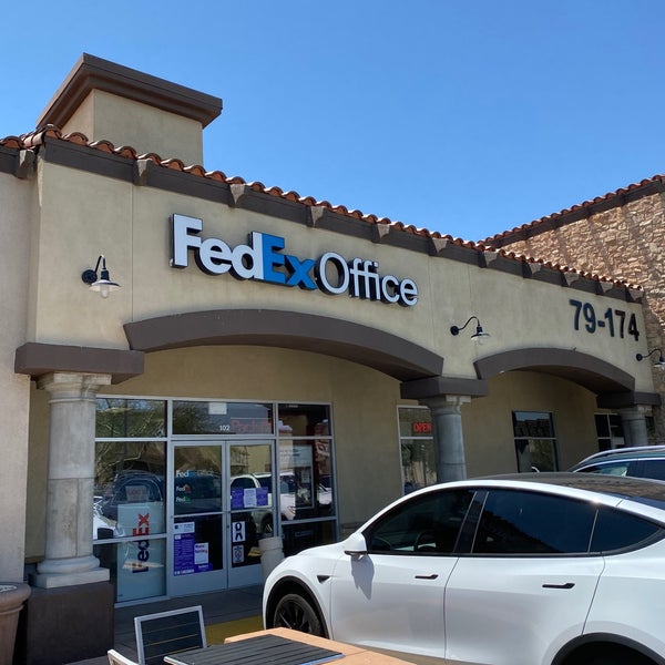FedEx Office Print & Ship Center - La Quinta, CA