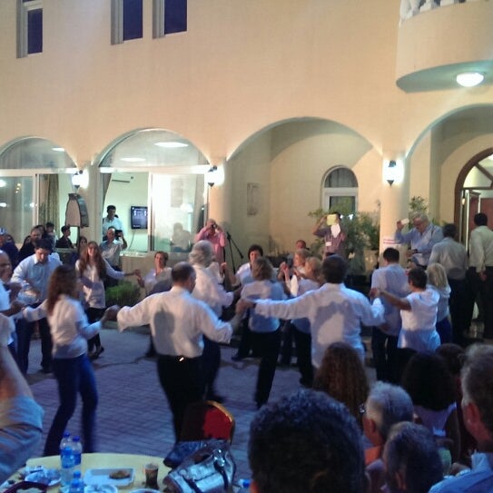 SS. Isaac and George Greek Orthodox Church - Al-Rayyan - 0 tips