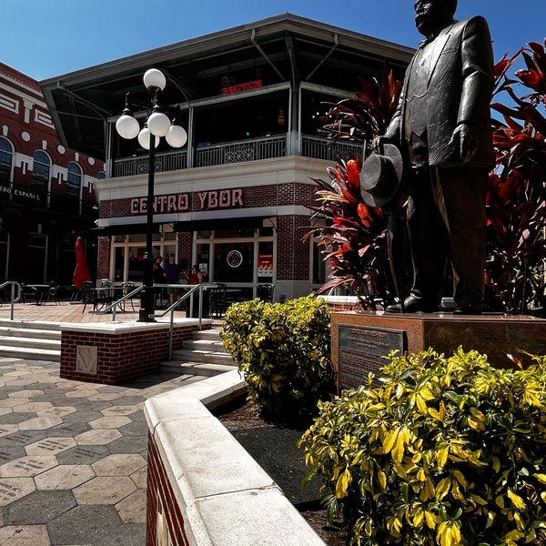 Centro Ybor - Plaza in Tampa