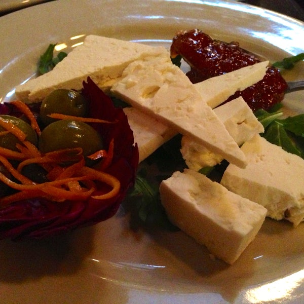 Axios (Now Closed) - Greek Restaurant in Denver