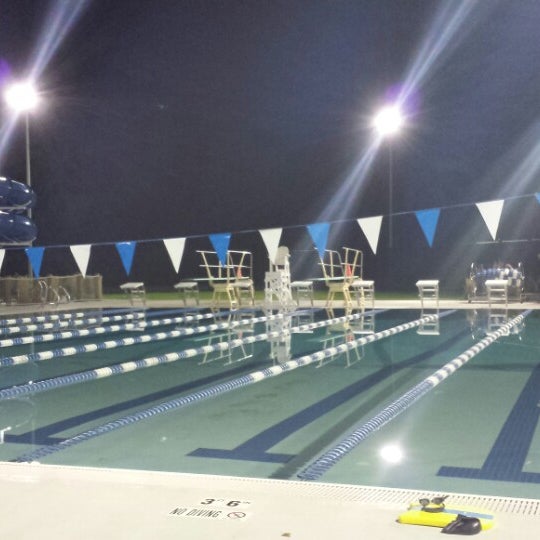 Photos at Tosa Pool at Hoyt Park - 10 tips from 609 visitors