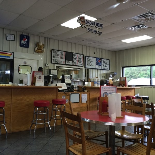 Barts BBQ. (Now Closed) - American Restaurant