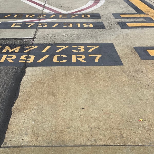 Gate B1 - Terminal B