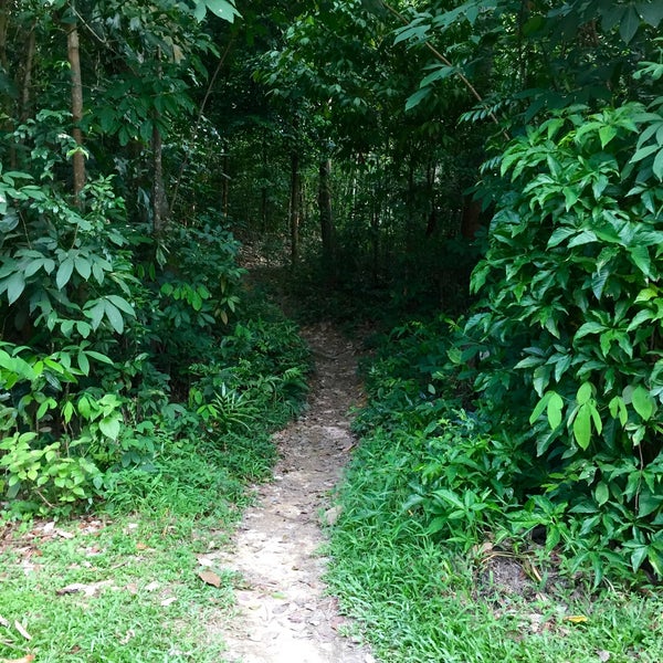 Thomson Ridge Entrance - Bishan - Jalan Lembah Thomson